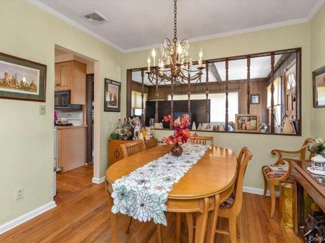 house with 4 bedroom, South Hempstead NY ES104906417