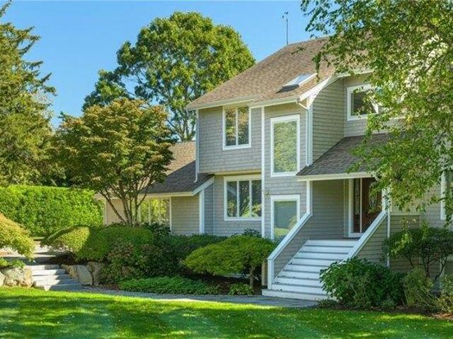 house with 4 bedroom, South Kingstown RI DS102635194