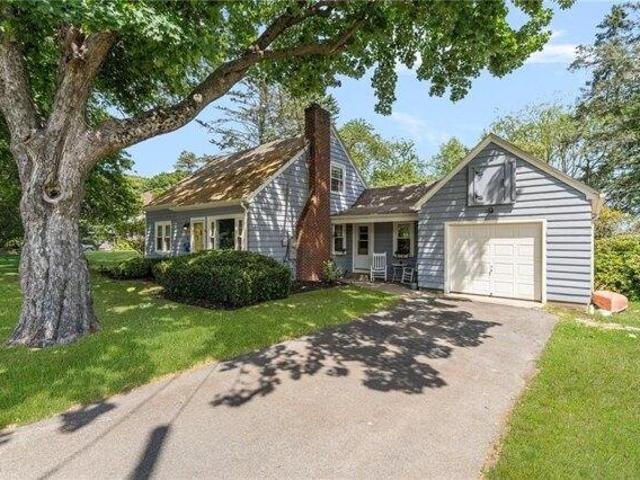 house with 4 bedroom, South Kingstown RI DS104077066
