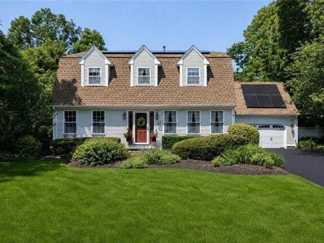 house with 4 bedroom, South Kingstown RI DS104329183