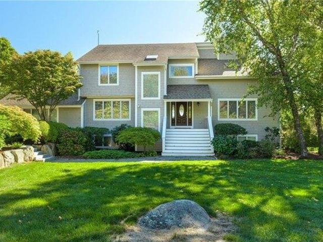house with 4 bedroom, South Kingstown RI ES105081859