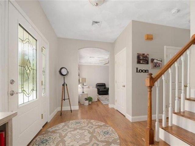 house with 4 bedroom, South Kingstown RI ES105175342