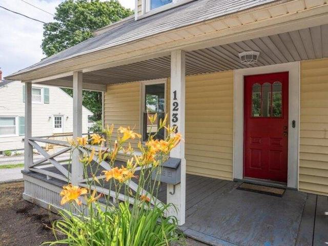 house with 4 bedroom, South Portland ME DLS102157897