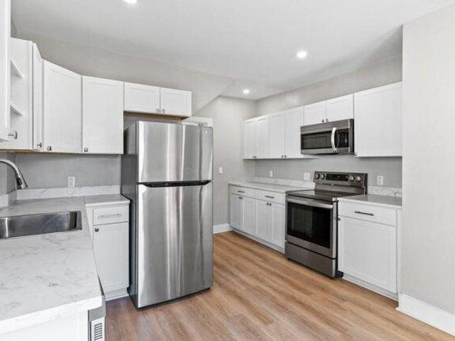 house with 4 bedroom, South Portland ME ES103185462