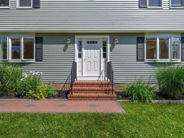 house with 4 bedroom, South Portland ME ES104189476