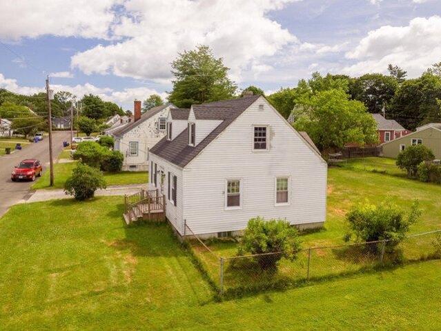 house with 4 bedroom, South Portland ME ES104833089