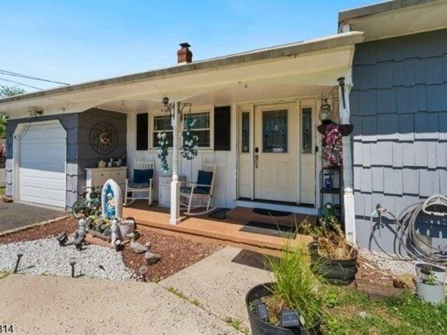 house with 4 bedroom, South Plainfield NJ DS104441206