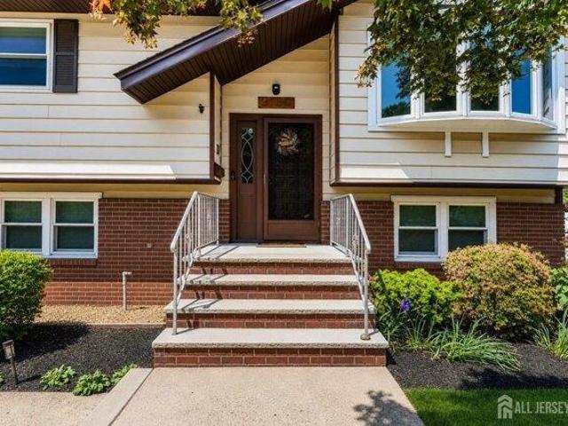 house with 4 bedroom, South Plainfield NJ ES104650442