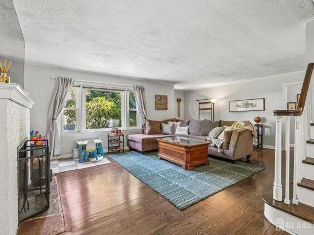 house with 4 bedroom, South Plainfield NJ ES105123577
