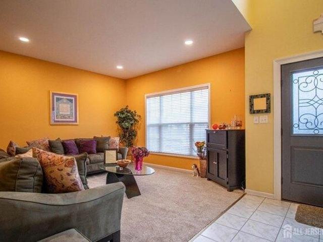 house with 4 bedroom, South River NJ DLS101661406