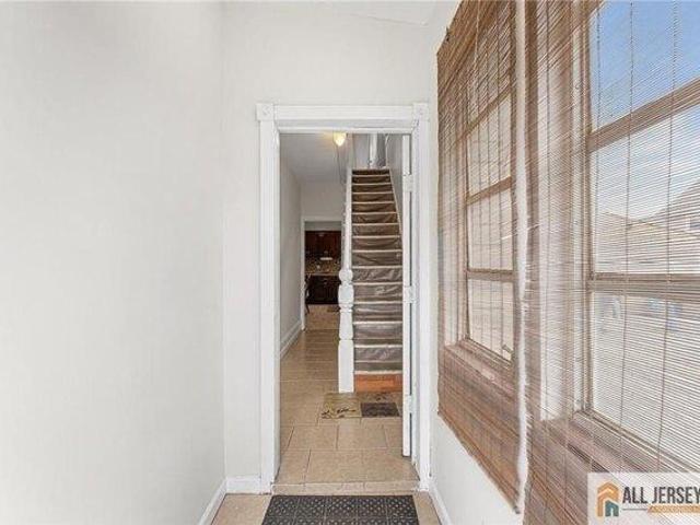 house with 4 bedroom, South River NJ ES105175052