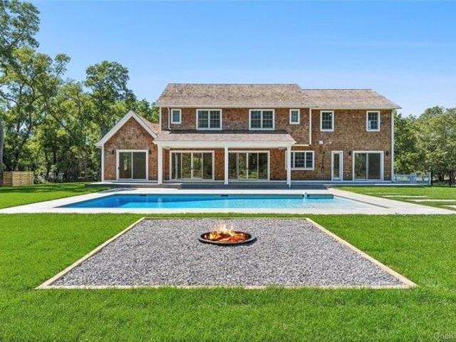 house with 4 bedroom, Southold NY ES103620522