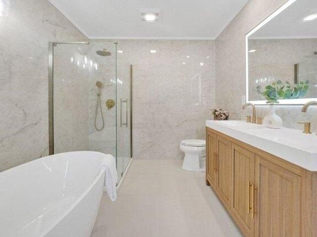 house with 4 bedroom, Southampton MA ES105141941