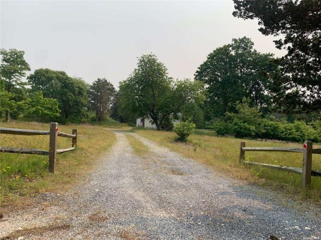 house with 4 bedroom, Southampton NY DS72692356