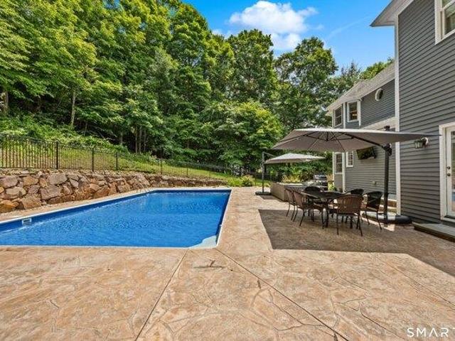 house with 4 bedroom, Southbury CT DS104411371