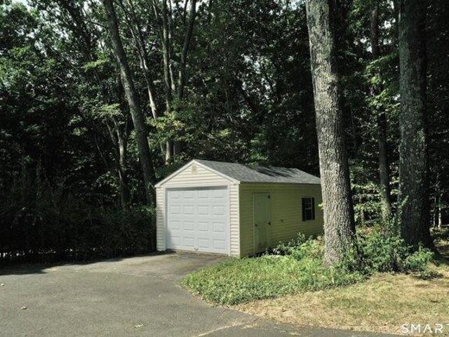 house with 4 bedroom, Southbury CT ES103186960