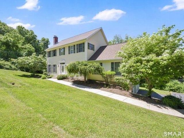 house with 4 bedroom, Southbury CT ES104237281