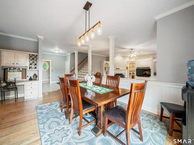 house with 4 bedroom, Southbury CT ES105127067