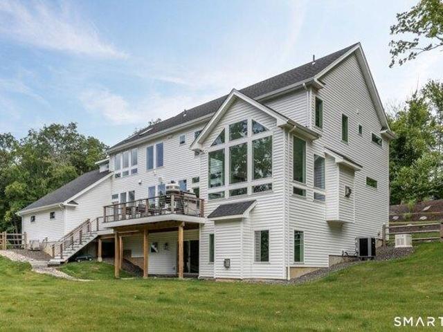 house with 4 bedroom, Southbury CT ES105142303