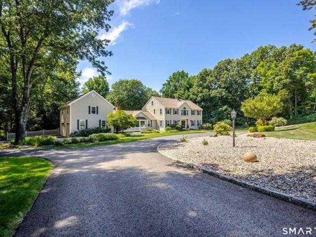 house with 4 bedroom, Southbury CT ES105208010