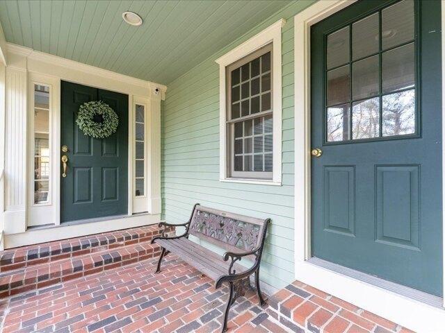 house with 4 bedroom, Southborough MA DS102412912