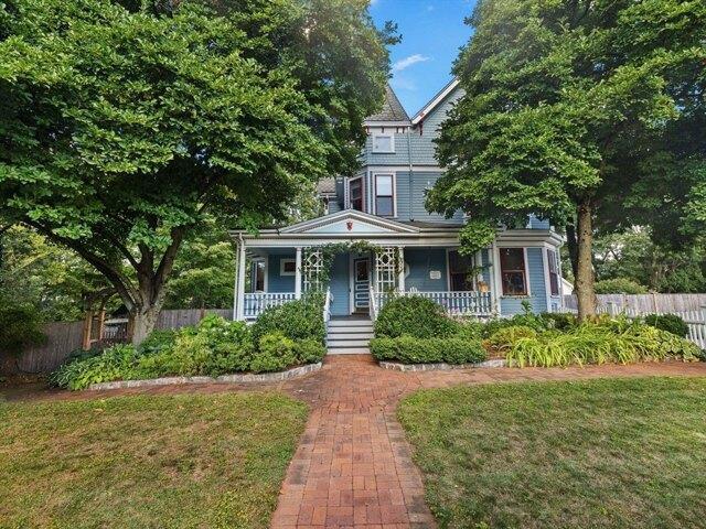 house with 4 bedroom, Southborough MA DS102447642