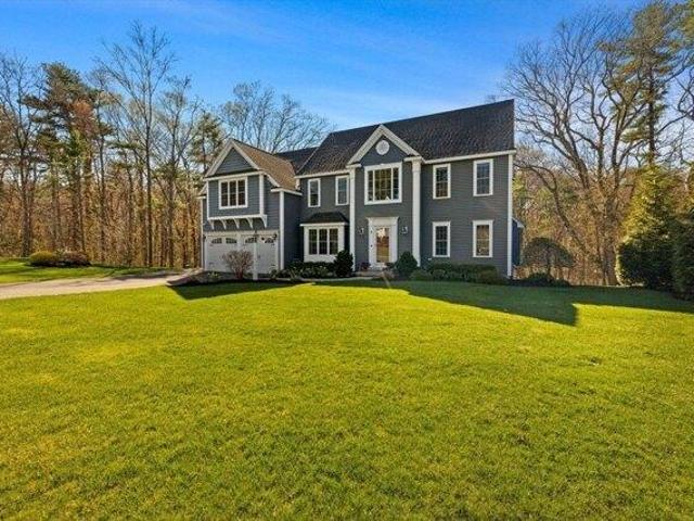 house with 4 bedroom, Southborough MA DS102566208