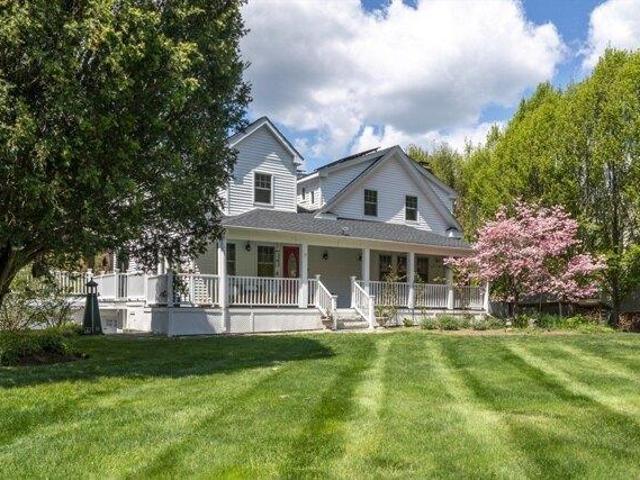 house with 4 bedroom, Southborough MA DS103440871