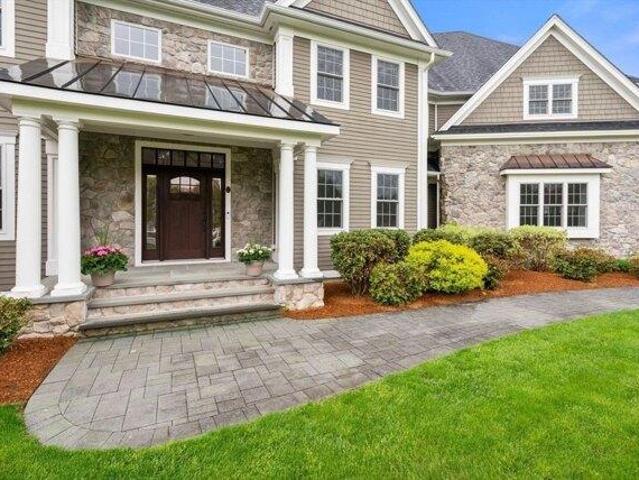house with 4 bedroom, Southborough MA DS103441158