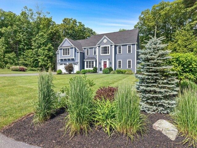 house with 4 bedroom, Southborough MA ES103439016
