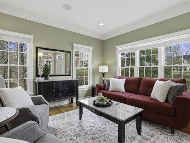 house with 4 bedroom, Southborough MA ES103495991