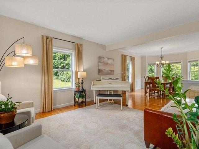 house with 4 bedroom, Southborough MA ES103588674
