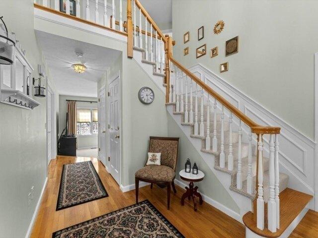 house with 4 bedroom, Southborough MA ES103588006