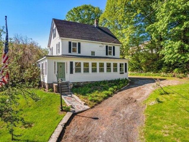 house with 4 bedroom, Southborough MA ES103126549