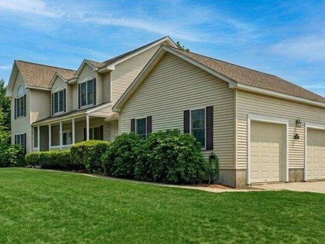 house with 4 bedroom, Southborough MA ES105082736