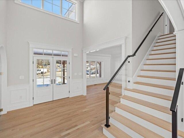 house with 4 bedroom, Southborough MA ES105096018
