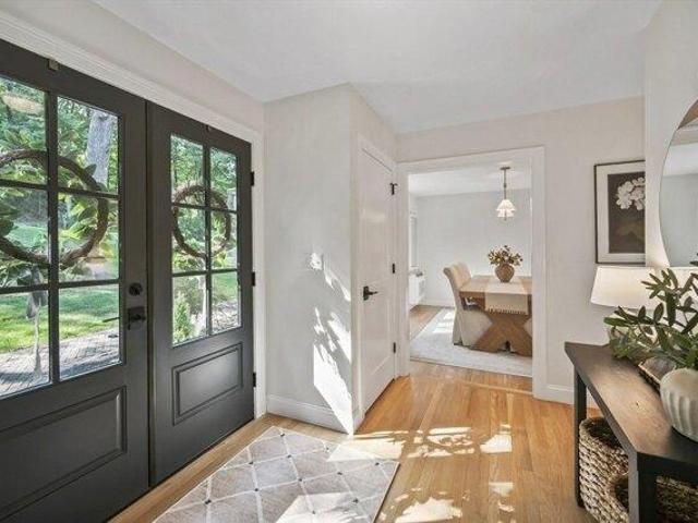 house with 4 bedroom, Southborough MA ES105116833