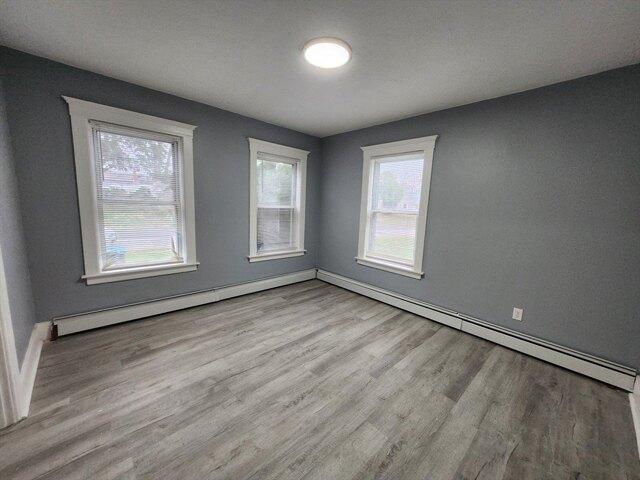 house with 4 bedroom, Southbridge MA ES104849809