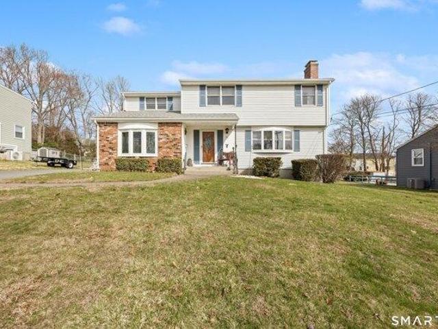 house with 4 bedroom, Southington CT DS102214405