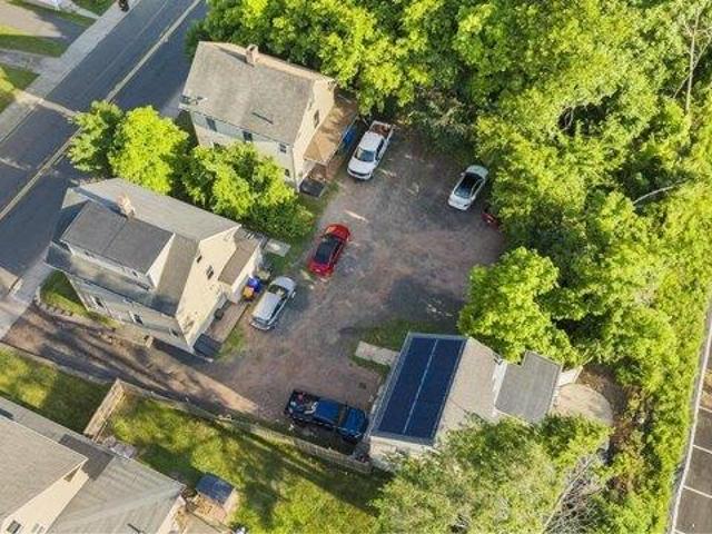 house with 4 bedroom, Southington CT DS104233236