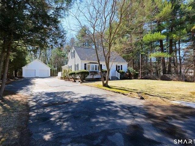 house with 4 bedroom, Southington CT ES104189094