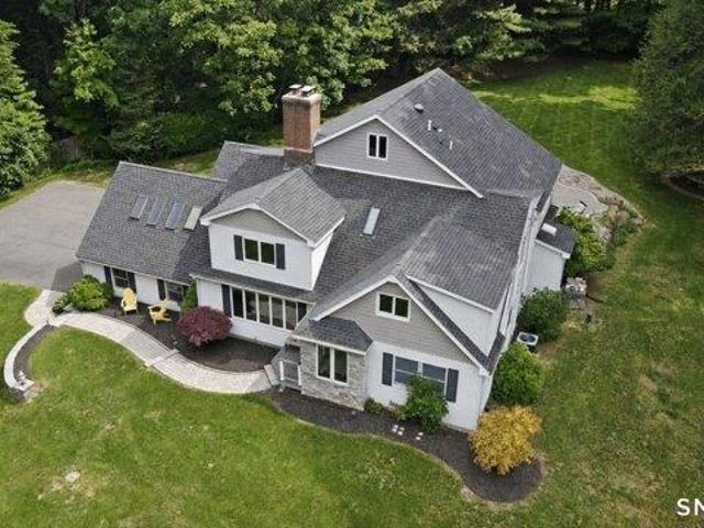 house with 4 bedroom, Southington CT ES104920690