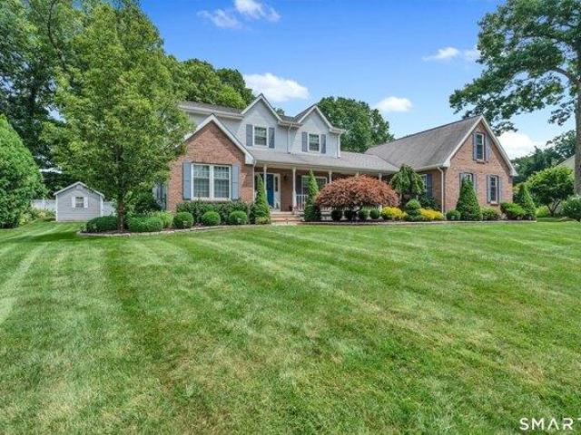 house with 4 bedroom, Southington CT ES105144114
