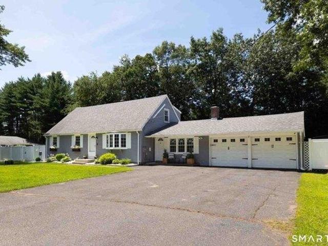 house with 4 bedroom, Southington CT ES105125261