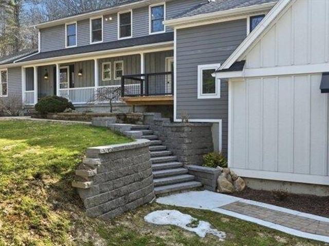house with 4 bedroom, Southwick MA DS102154634