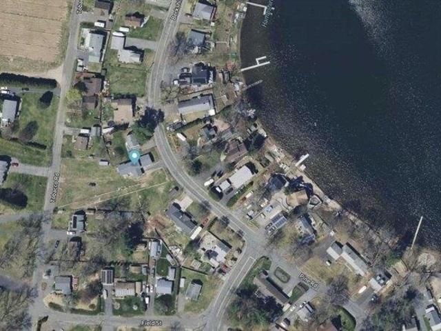 house with 4 bedroom, Southwick MA DS104262318