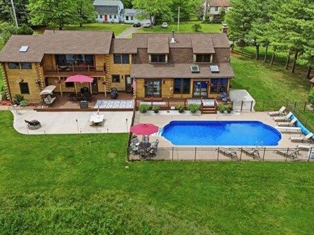 house with 4 bedroom, Southwick MA ES104298381