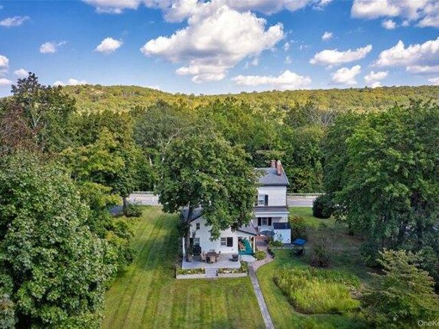 house with 4 bedroom, Sloatsburg NY ES105205131