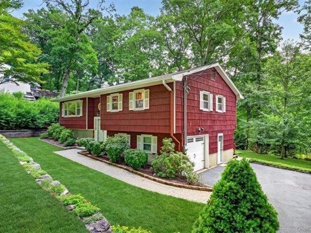 house with 4 bedroom, Sloatsburg NY ES105208023