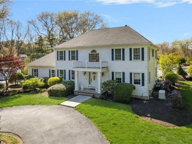 house with 4 bedroom, Smithfield RI DS103034011